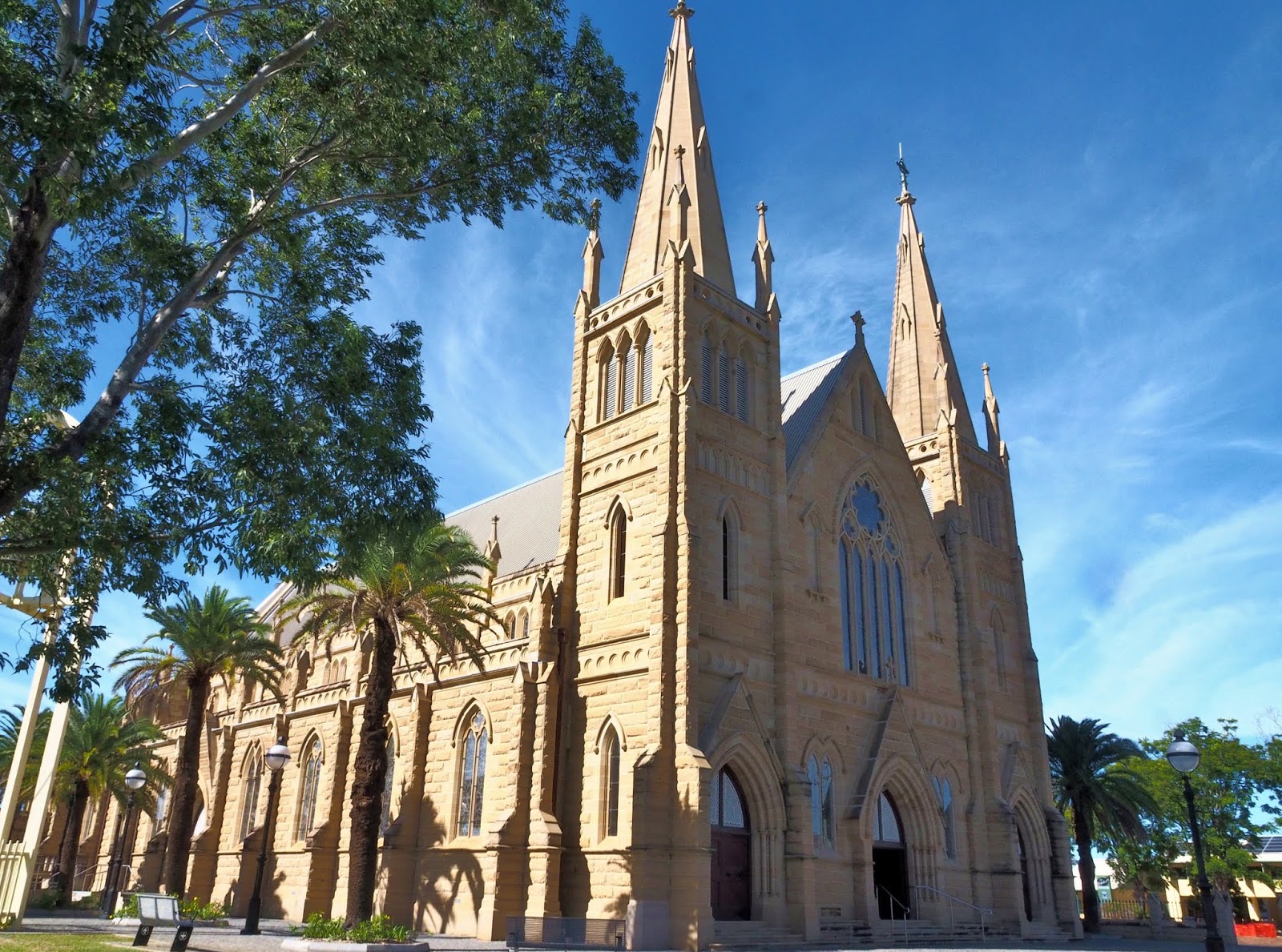 2020-02-17 Eastern Australia: 2020-03-14 – Rockhampton and the drive to ...