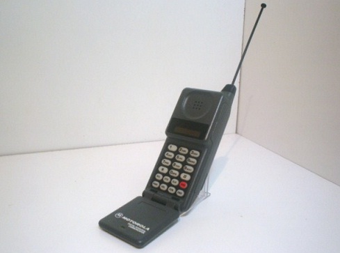 Tech NEWS and REVIEWS: About the History of Mobile Phones - from 1973