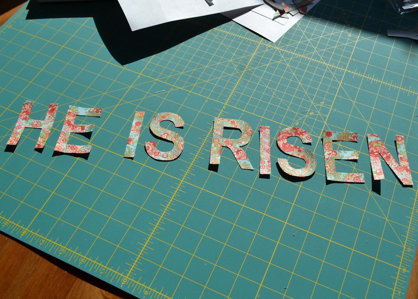 The Domestic Doozie: Spring Bunting Tutorial