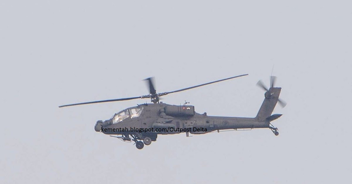 Senang Diri: Upgraded Republic of Singapore Air Force RSAF Apache shows off new bumps