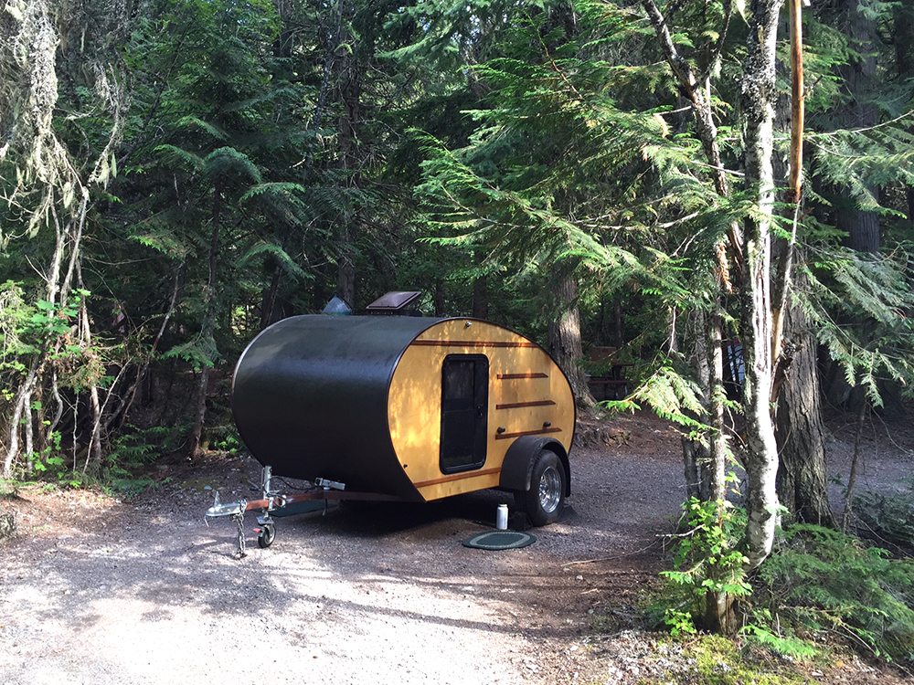 Tiny Yellow Teardrop: Friday Teardrop Photo