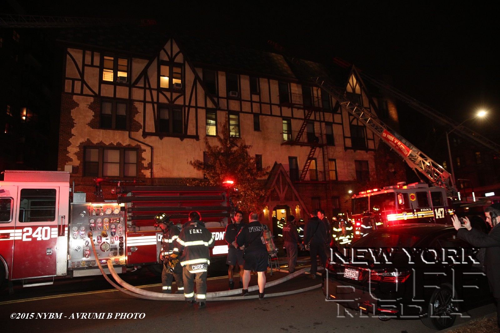 New York Buff Media: All Hands Fire On Caton Ave In Brooklyn