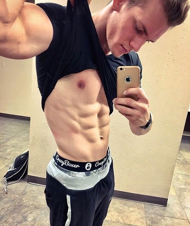 Great Abs Selfie