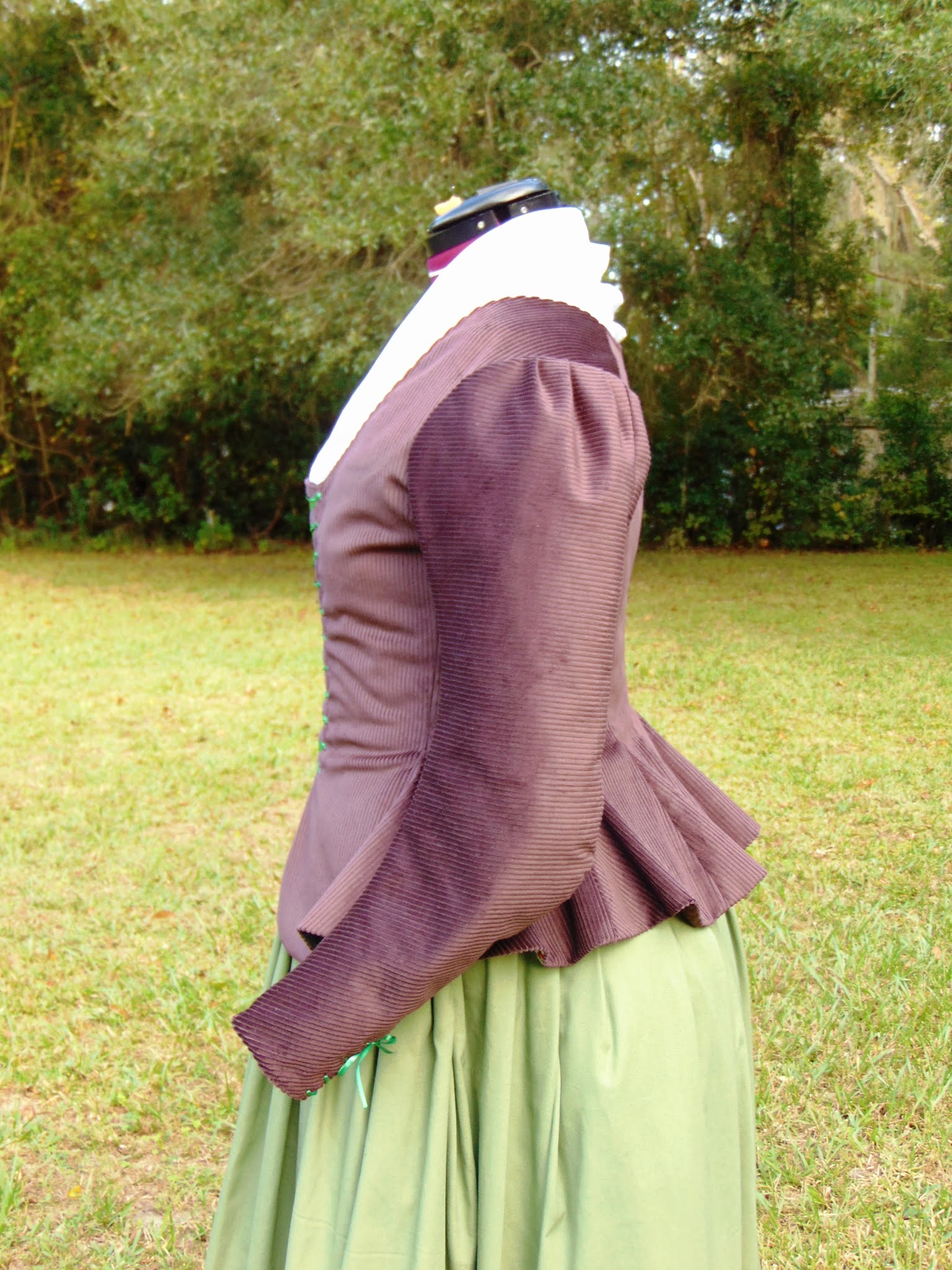 The Antique Sewist: 1780s Casaquin Jacket in Plum Corded Velvet