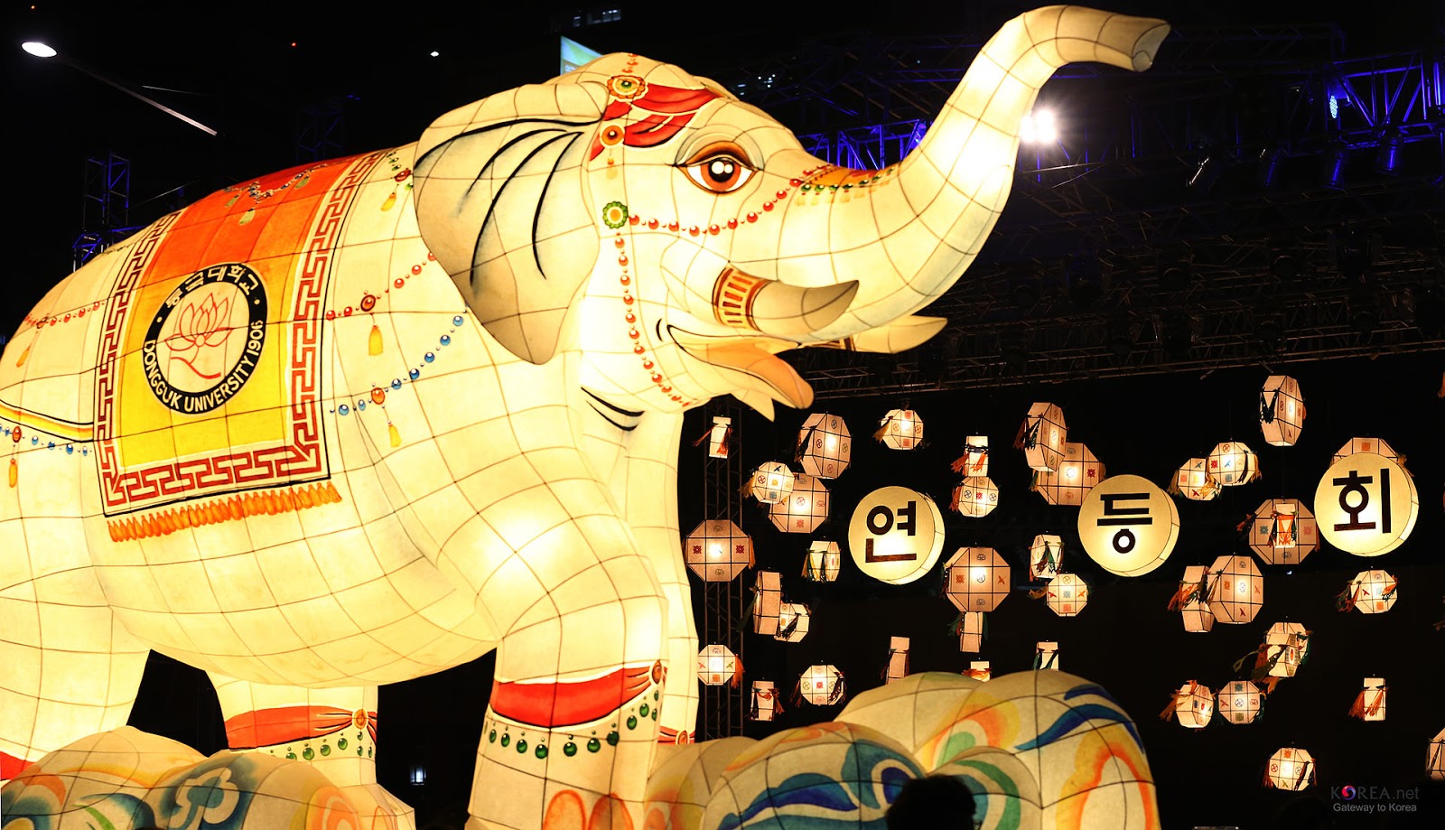 The Rebel Sweetheart.: Seoul Searching | 7 Must-See Spring Festivals in ...