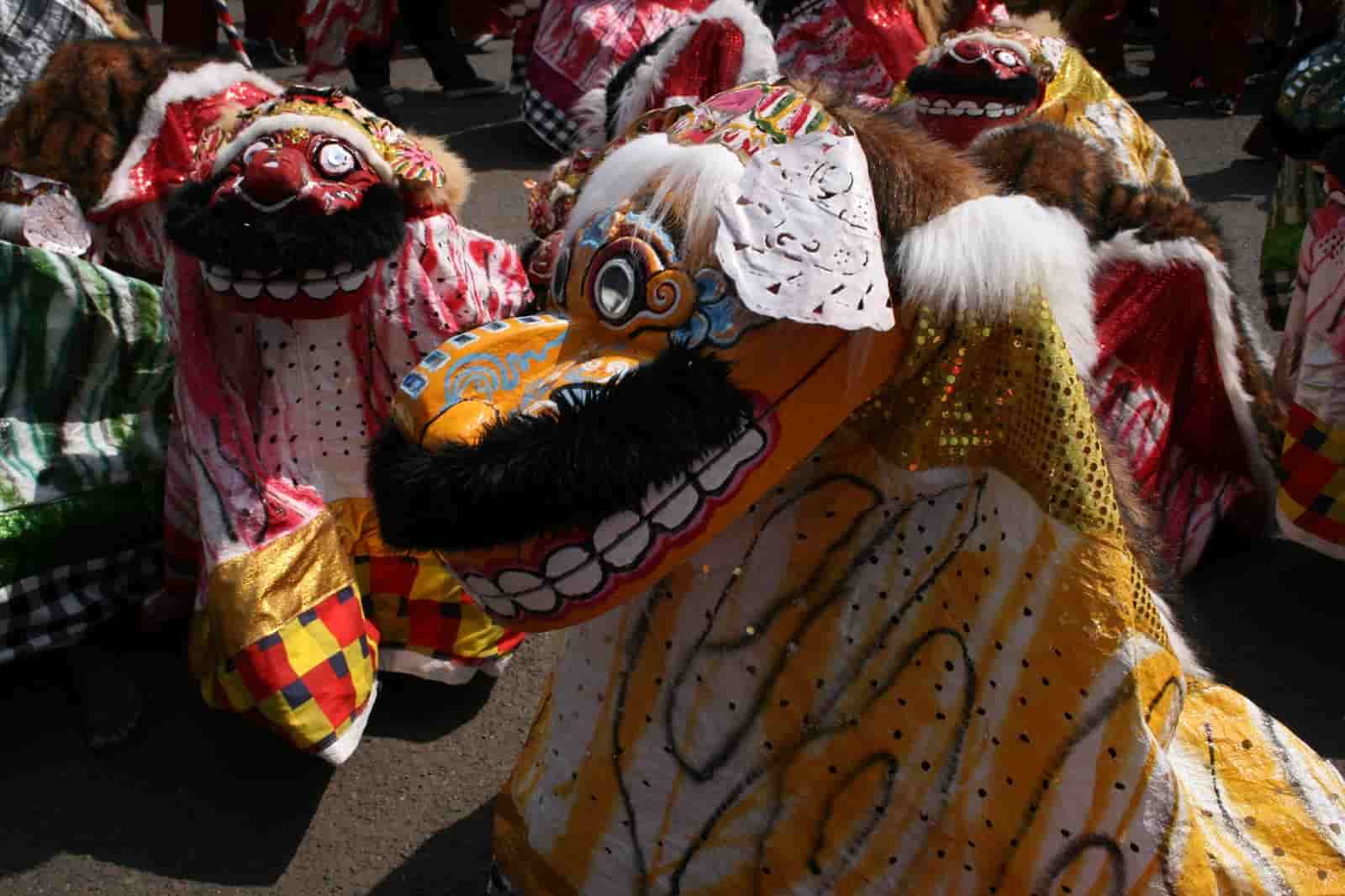 Kumpulan Seni & Budaya Tradisional Sunda (Jawa Barat) - GURU SUMEDANG