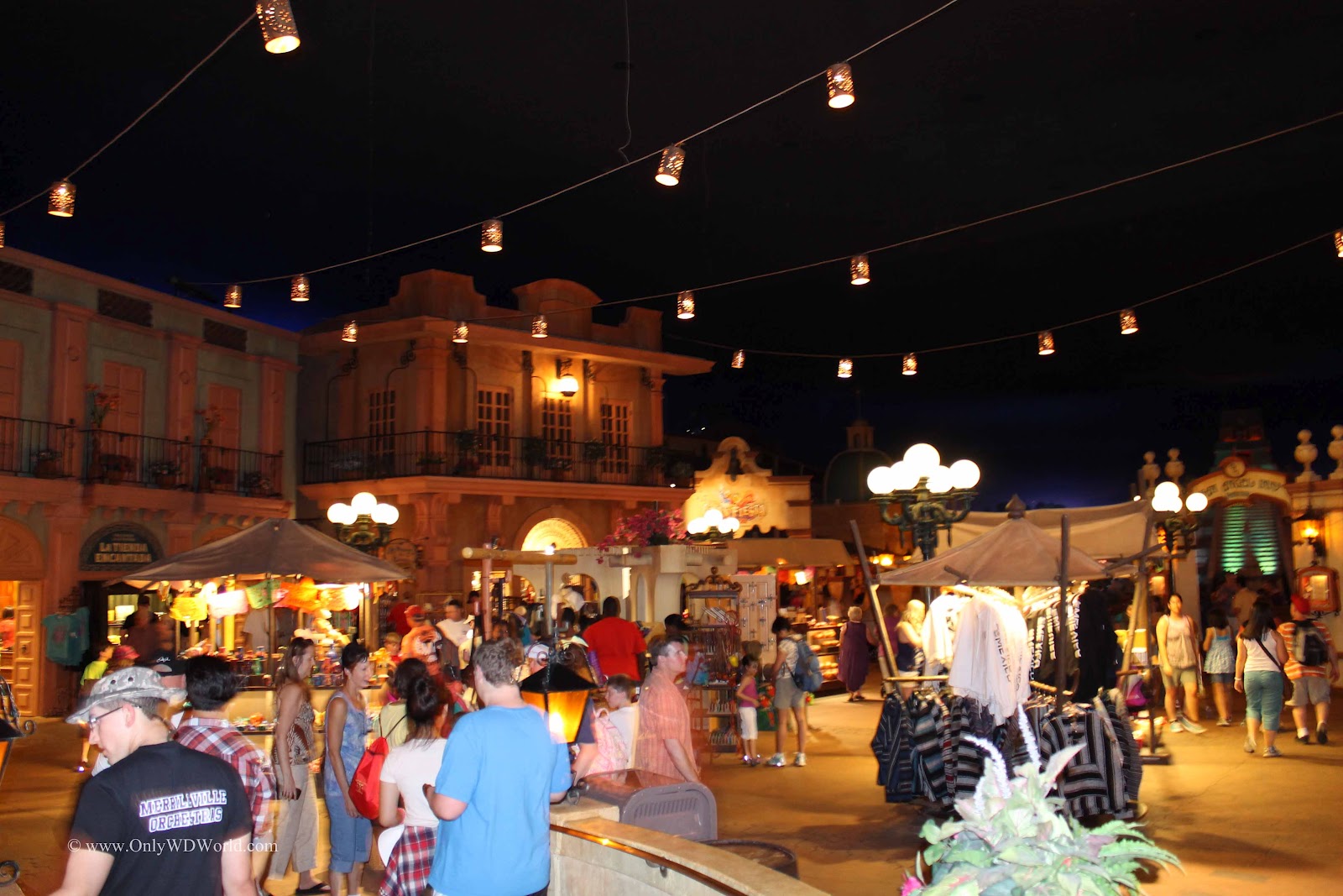 Aztec Pyramid Rules The Skyline of Epcot Mexico Pavilion | Disney World ...