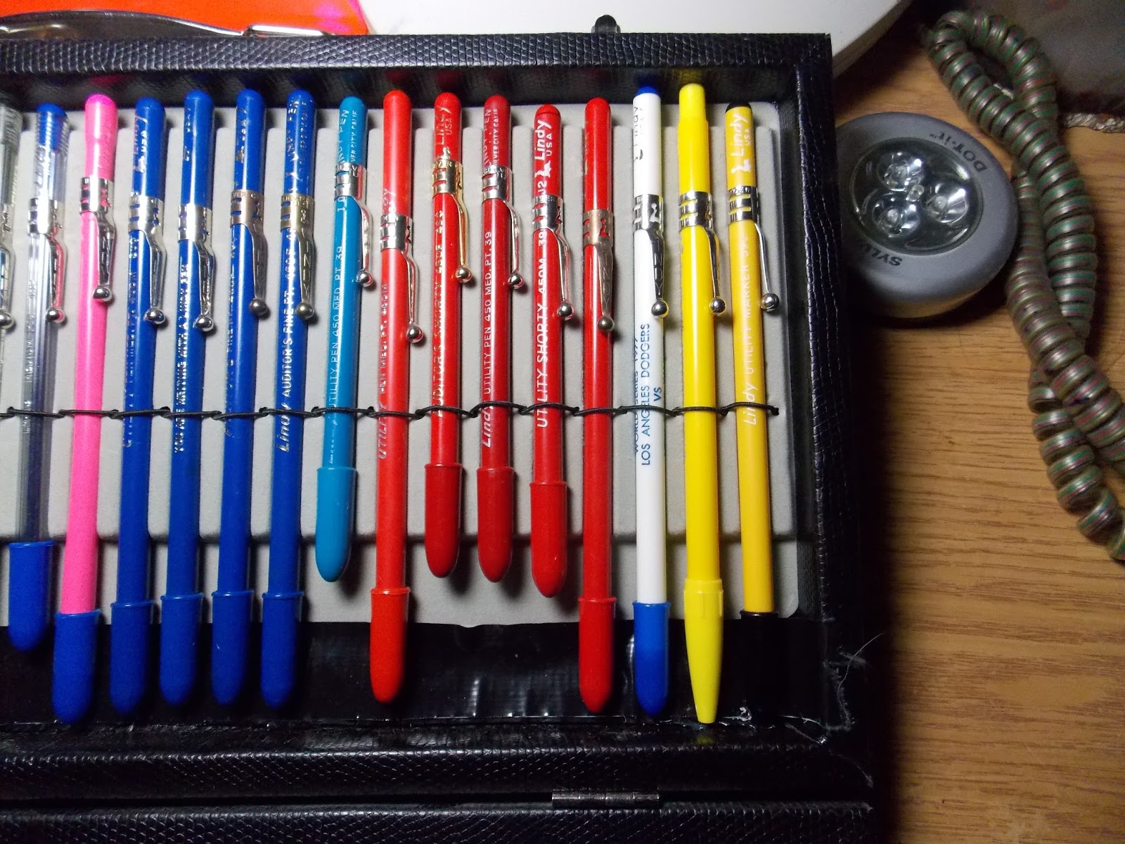 My Supply Room: Lindy Pens