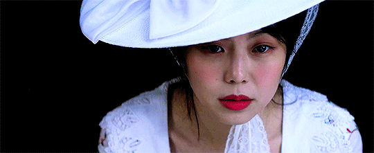 De nuevo alzo mi voz para cantarte : The handmaiden (Sook Hee y Lady Hideko)