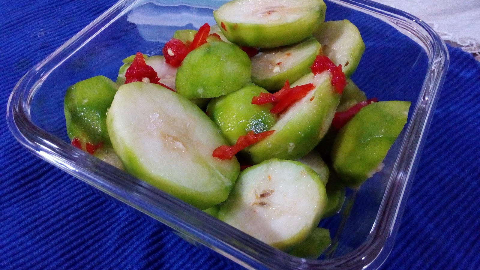 SurayaMSyed: Jeruk Kedondong Pedas