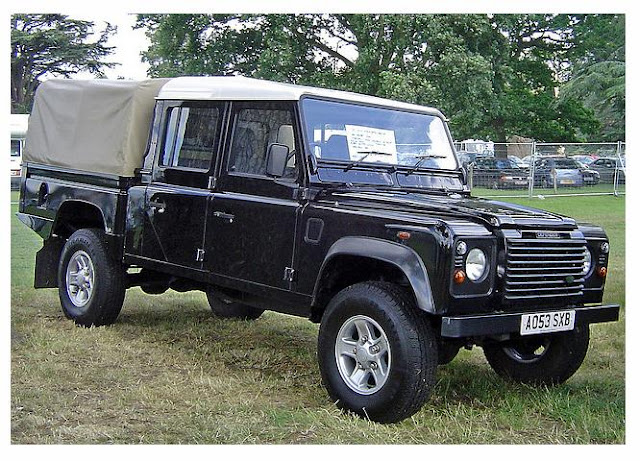 Oturgaçlı Götürgeçler: Land Rover Defender 130 High Capacity Double Cab ...