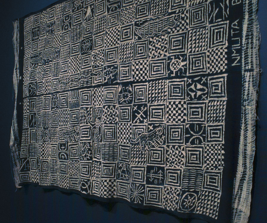 Studio and Garden: At the Hood: The Secret Patterns of Ukara Cloth