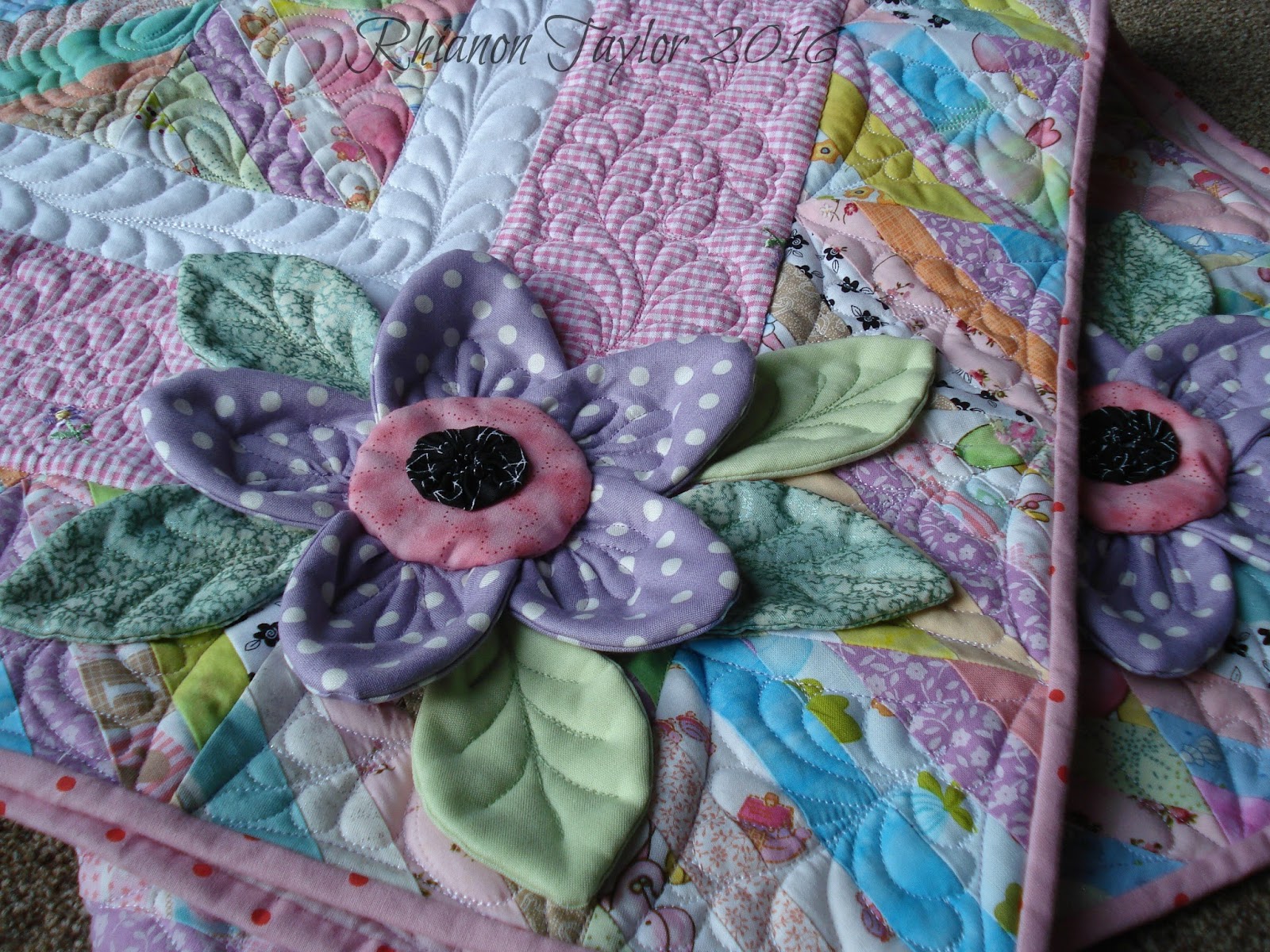 The Nifty Stitcher: Scrappy Strings Baby Quilt