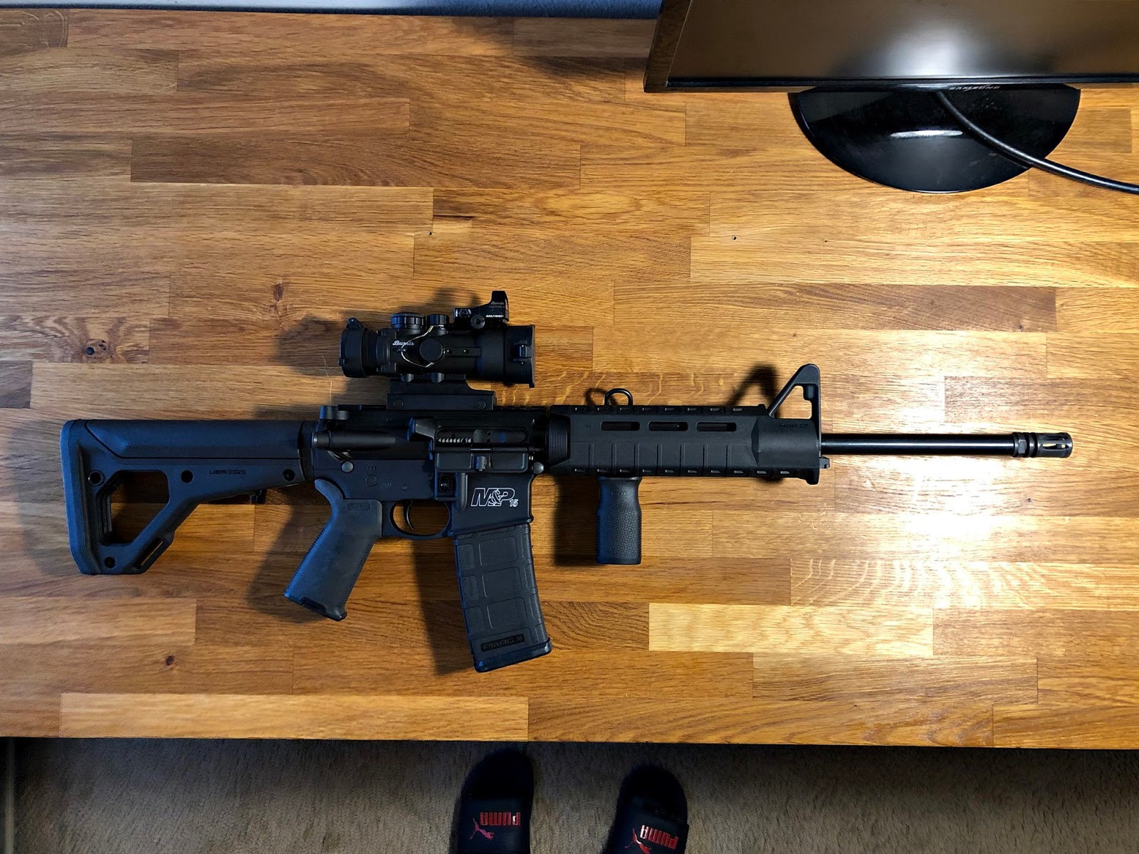 You Love Guns & Zombies: Magpul UBR Gen 2 Collapsible Stock