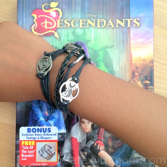 Create With Mom: Disney Descendants DVD and Hasbro Descendants Collection
