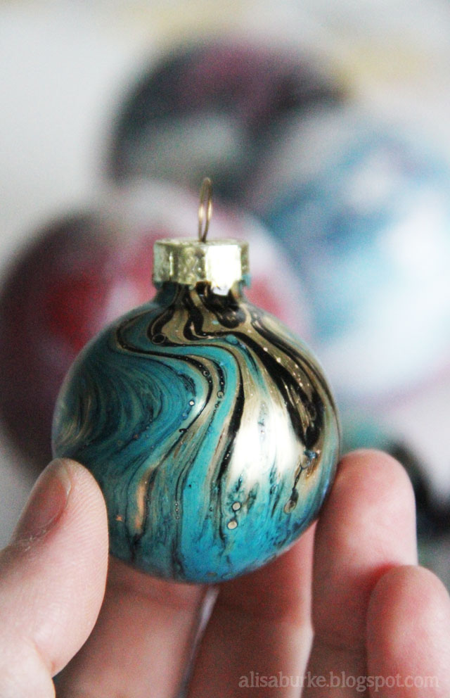 10 Fun Christmas Ornament Exchange Ideas 10-fun-christmas-ornament-exchange-ideas