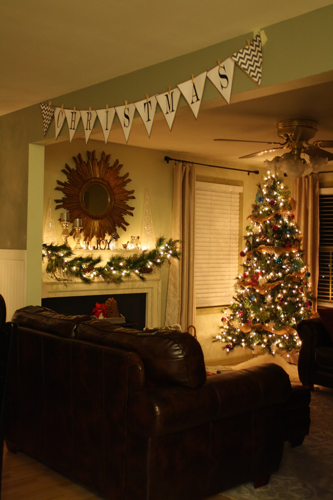 Restored Purpose: Christmas Bunting Banner...Easy Peasy!