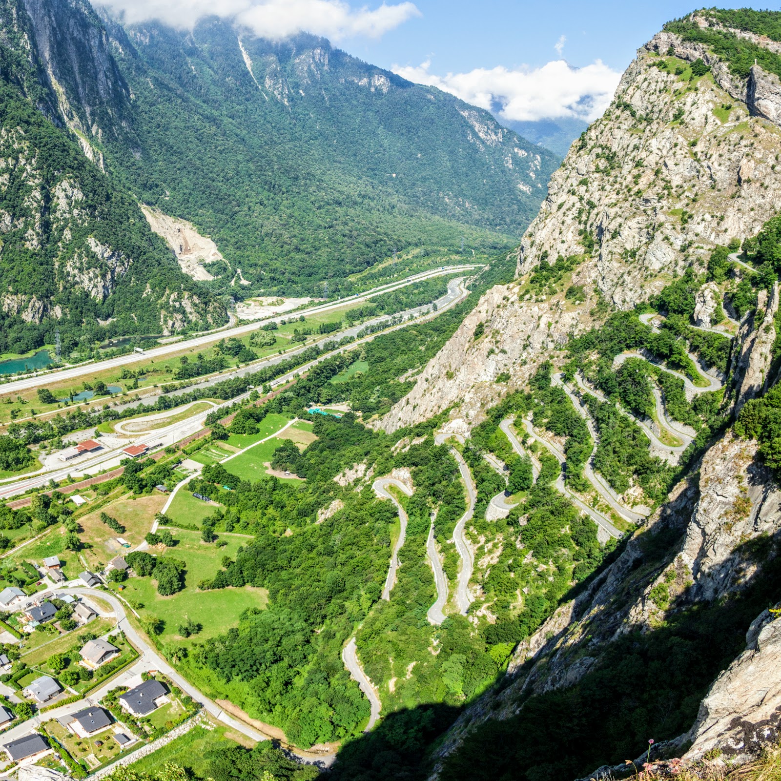 1001 PUERTOS: COL DU CHAUSSY (por Lacets de Montvernier)