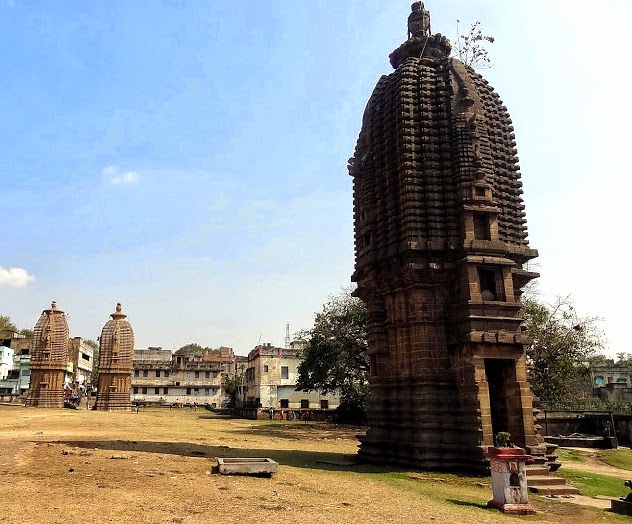 Astounding Bengal: October 2014