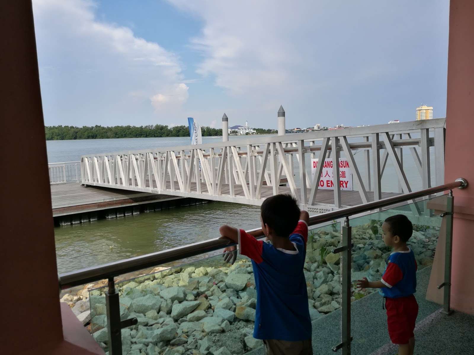 Muar River Cruise