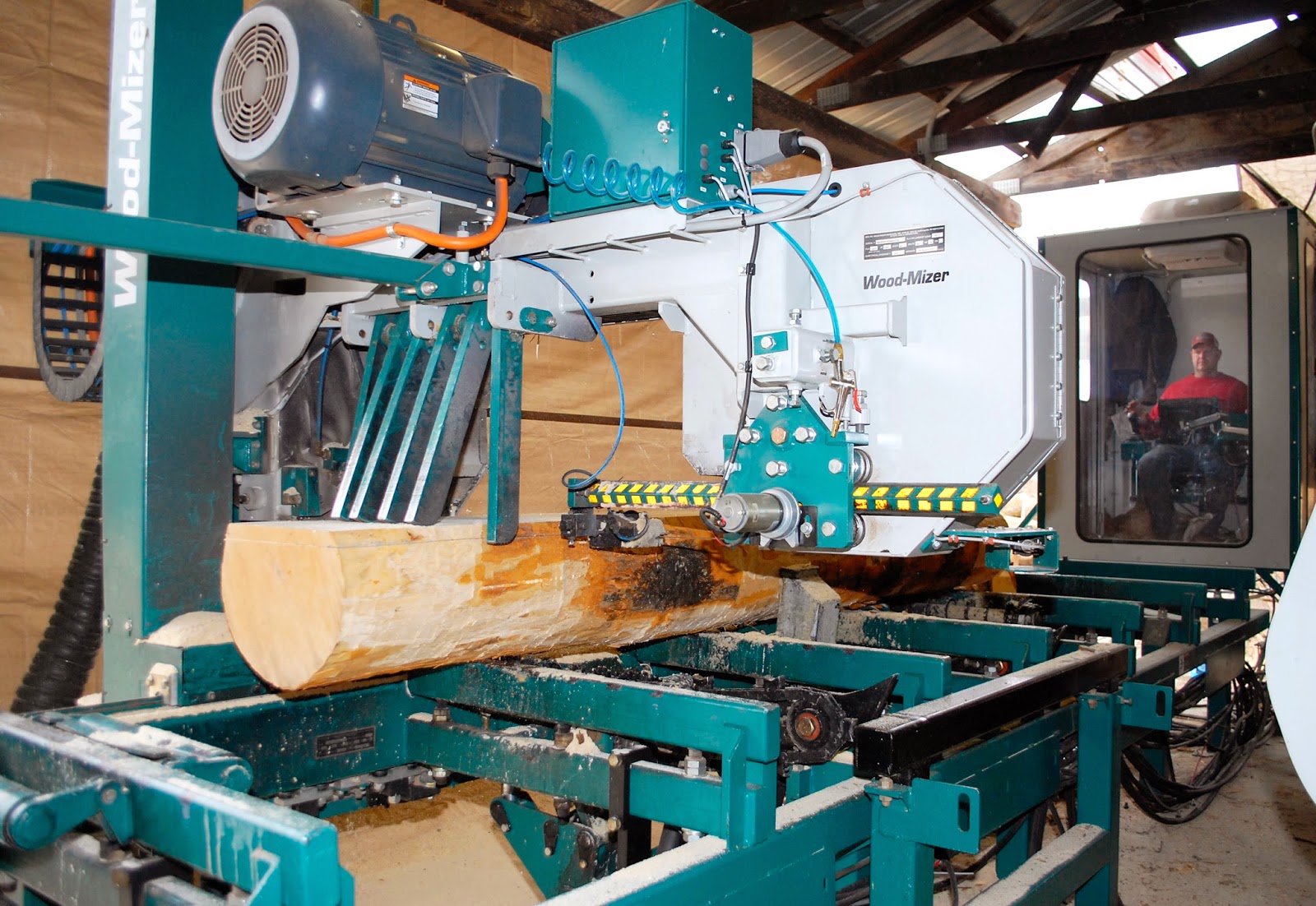 Wood-Mizer LLC: Family Sawmill Business Boosts Production with Wood ...