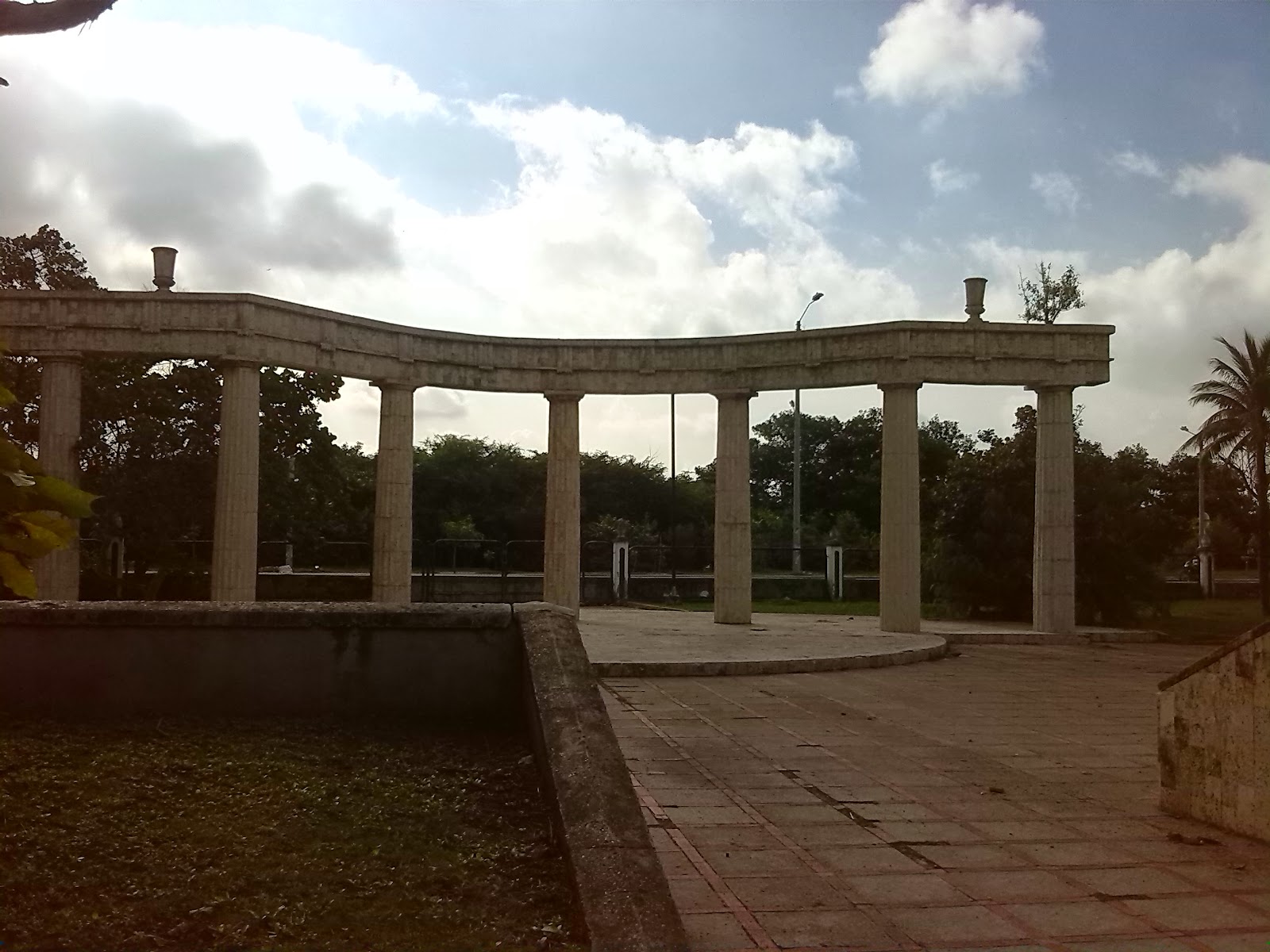 BLOG FOTOGRAFÍA (PARTE 6: CAMINANDO CARTAGENA... PARQUE APOLO)