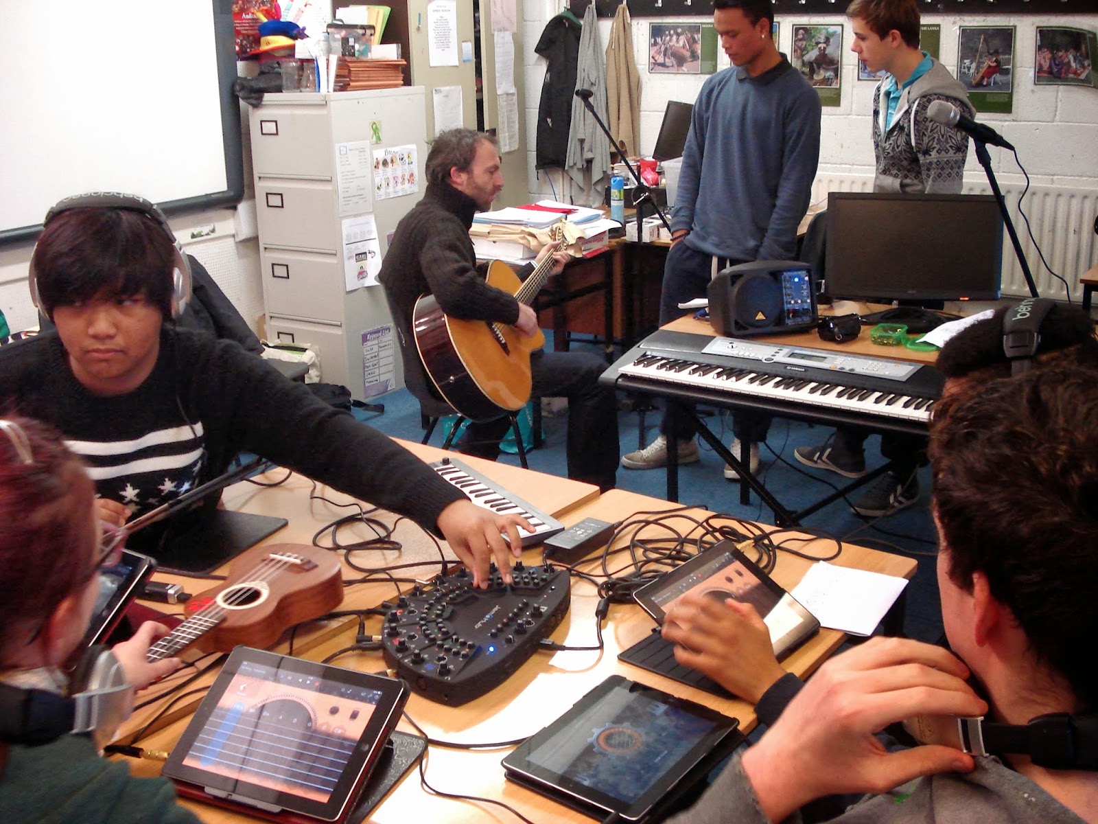 Simply Music - Technology Inspired Music in Education: Simply Music's ...