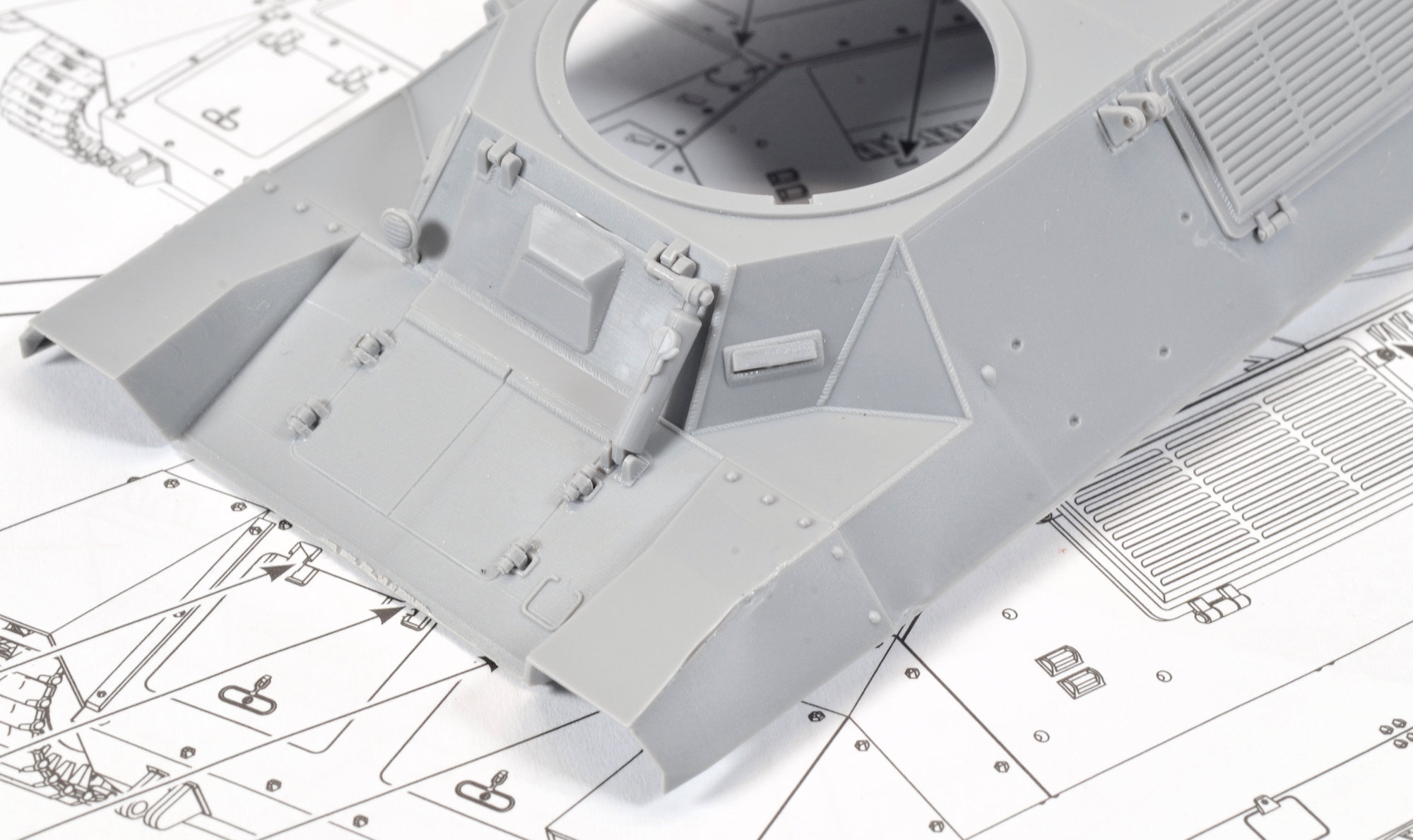 The Modelling News: Build review Pt. I: 1/35th scale FCM 36 with figure ...