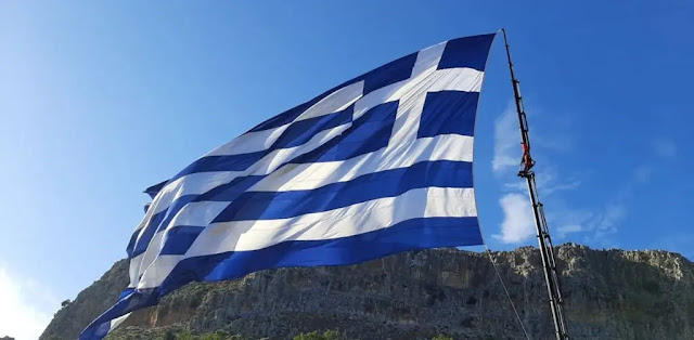ΚΡΗΤΕΣ ΣΤΟ ΚΑΣΤΕΛΛΟΡΙΖΟ! ΣΤΑ «ΜΟΥΤΡΑ» ΤΩΝ ΤΟΥΡΚΩΝ Η ΜΕΓΑΛΥΤΕΡΗ ΕΛΛΗΝΙΚΗ ...
