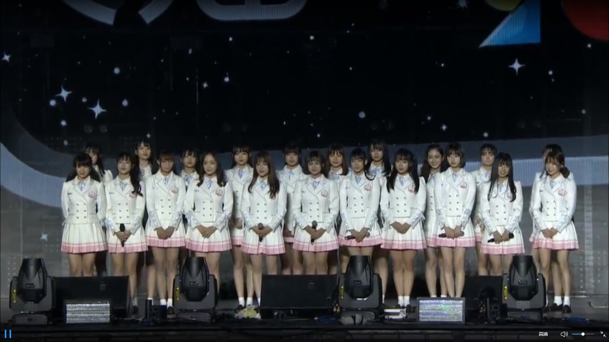 Debut AKB48 Team SH Tampilkan Lagu Heavy Rotation