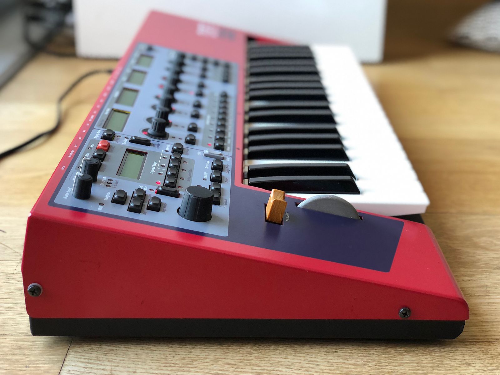 MATRIXSYNTH: Nord Modular G2 Keyboard Modular Synthesizer