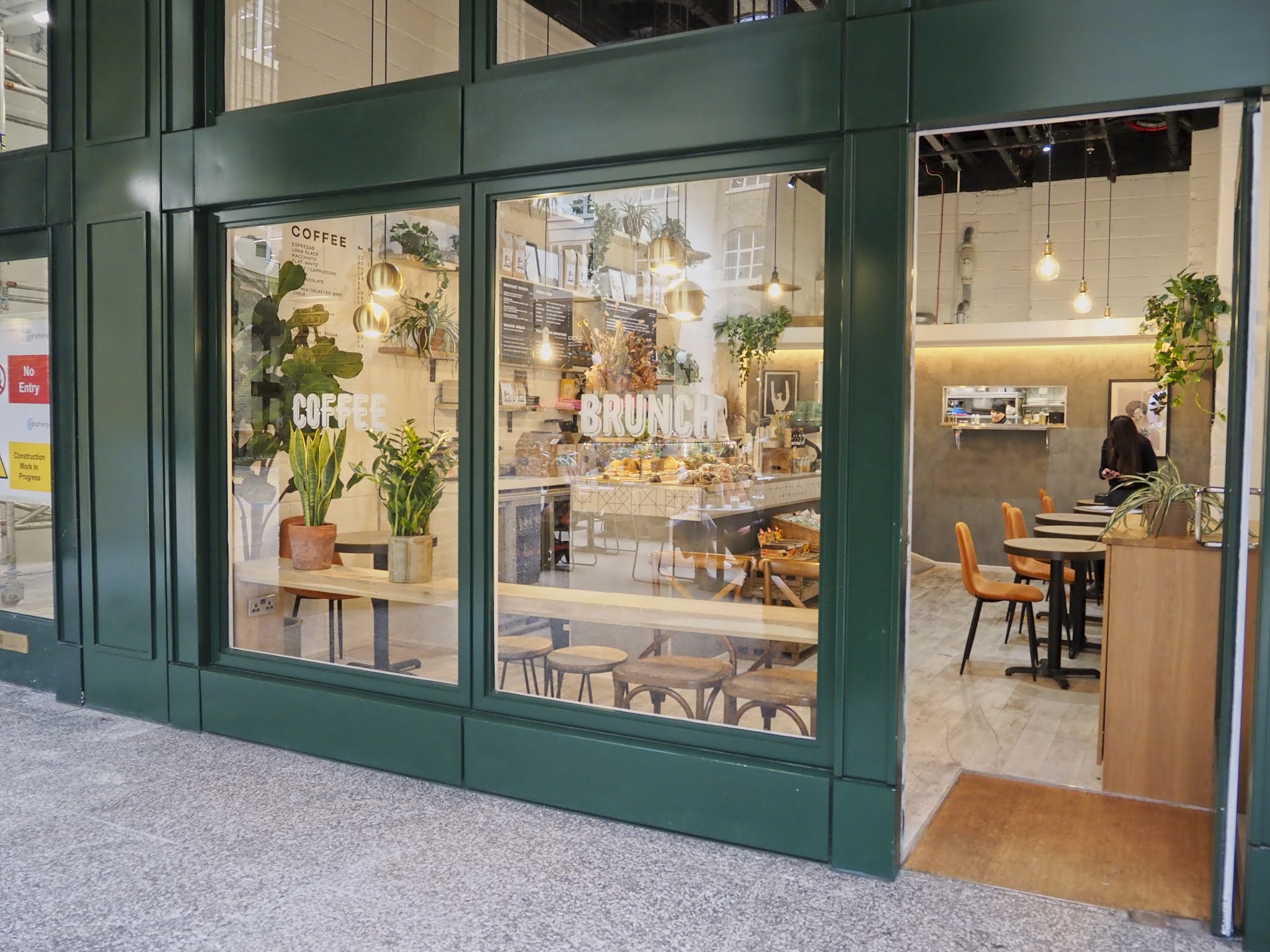 Double Skinny Macchiato: The Caffeine Chronicles: White Mulberries ...