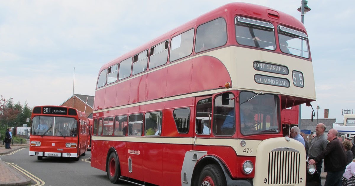 Busworld Photography: Huddersfield Daimler CVG6 HVH 472D at the ...