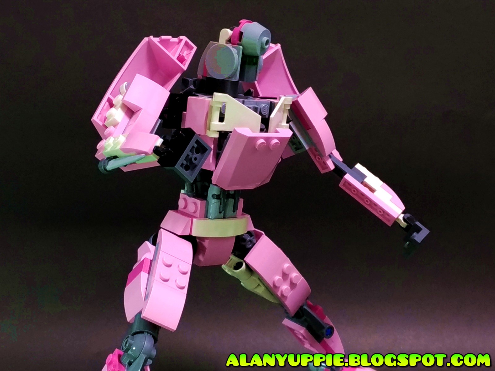 Alanyuppie's LEGO Transformers: Transformer Arcee v1 from LEGO ...