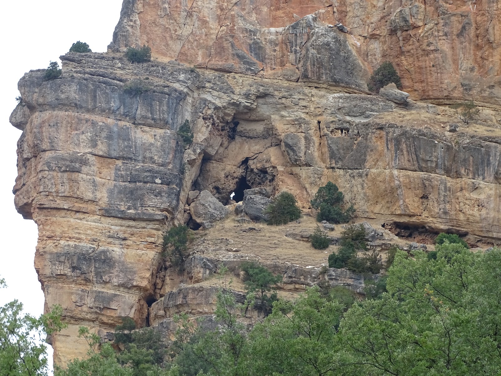 RÍO CABRILLAS ENTRE CABEZA MACHORRA Y CABEZA MODORRA, MOLINA DE ARAGÓN ...