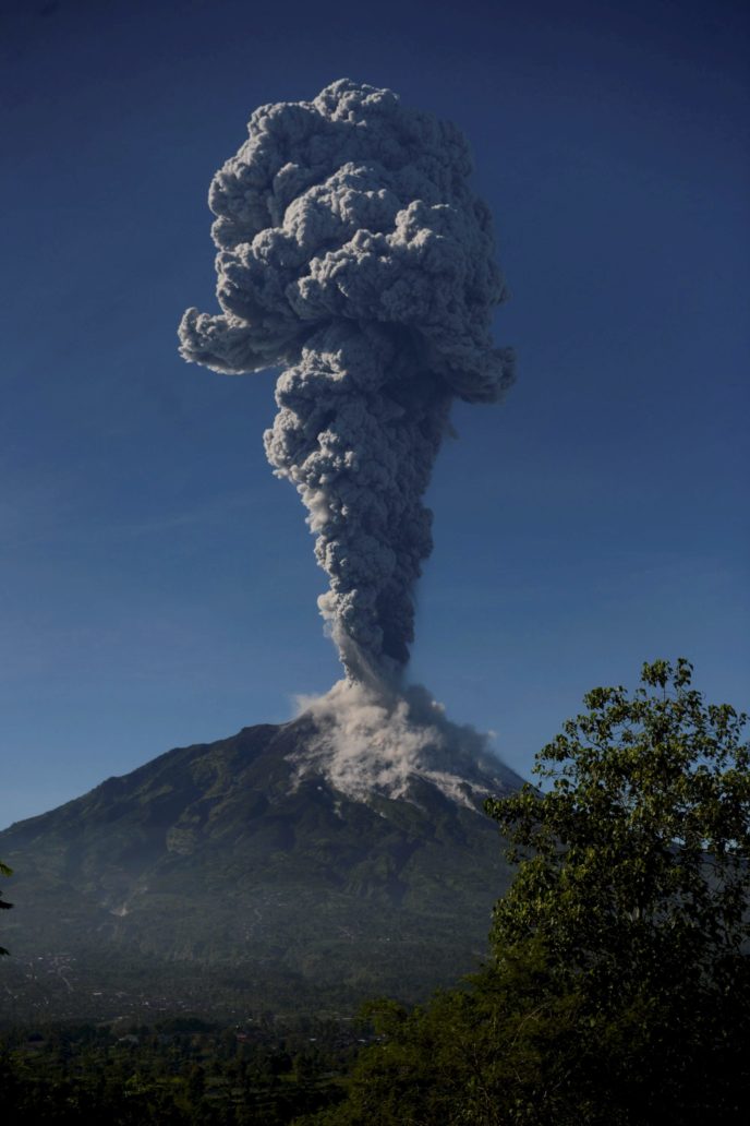 Kliping Koran: Memahami Karakter Erupsi Gunung Merapi