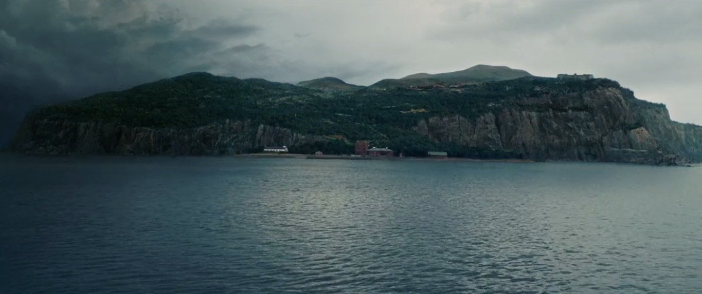 Shutter Island - Movie Review - Life is fun