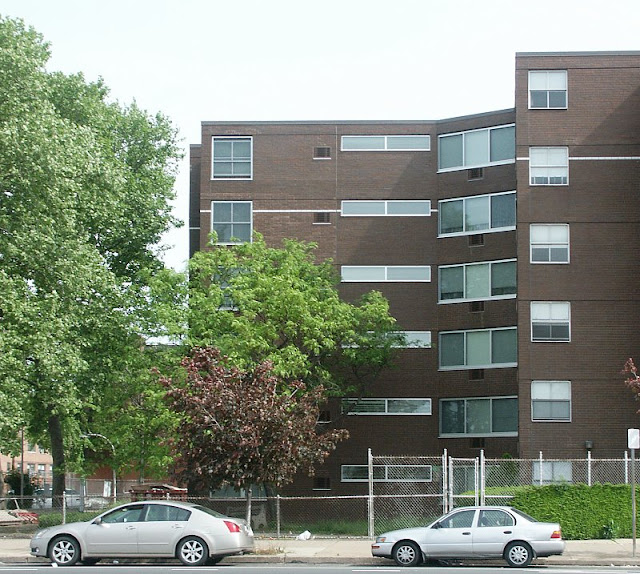 Guild House in Philadelphia | Robert Venturi | Data + Photos + Plans