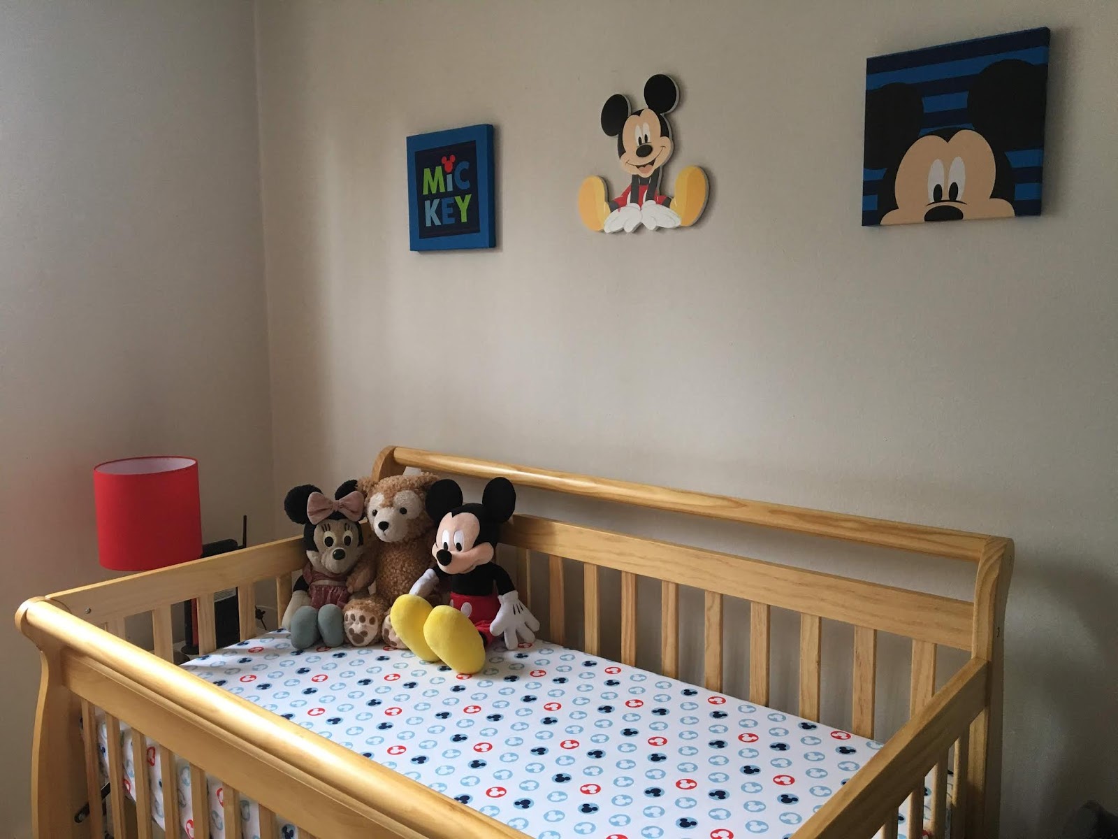 PinnieMouse: Mickey Mouse Baby Room / Nursery
