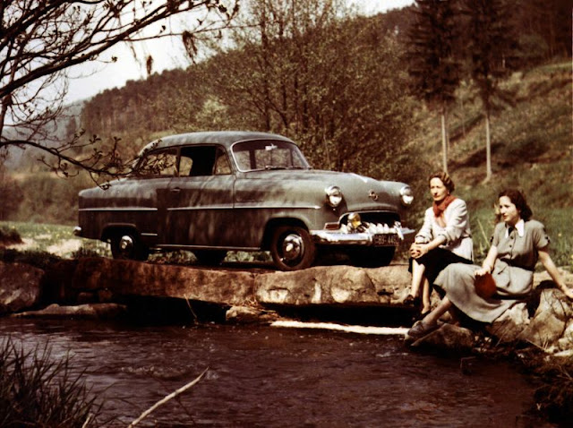 45 Interesting Ad Photos of Opel Cars in the 1950s ~ Vintage Everyday