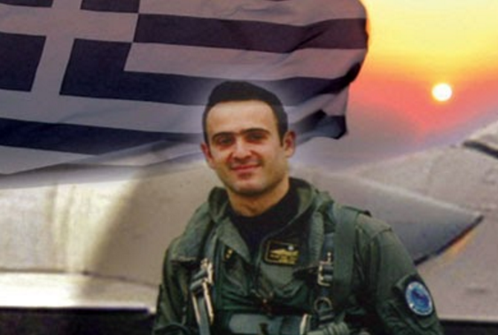 ΤΟΥΡΚΟΙ ΔΕΝ ΞΕΧΝΩ, ΘΑ ΕΚΔΙΚΗΘΩ..ΣΜΗΝΑΓΟΣ ΚΩΣΤΑΣ ΗΛΙΑΚΗΣ: ΕΦΥΓΕ ΣΑΝ ...