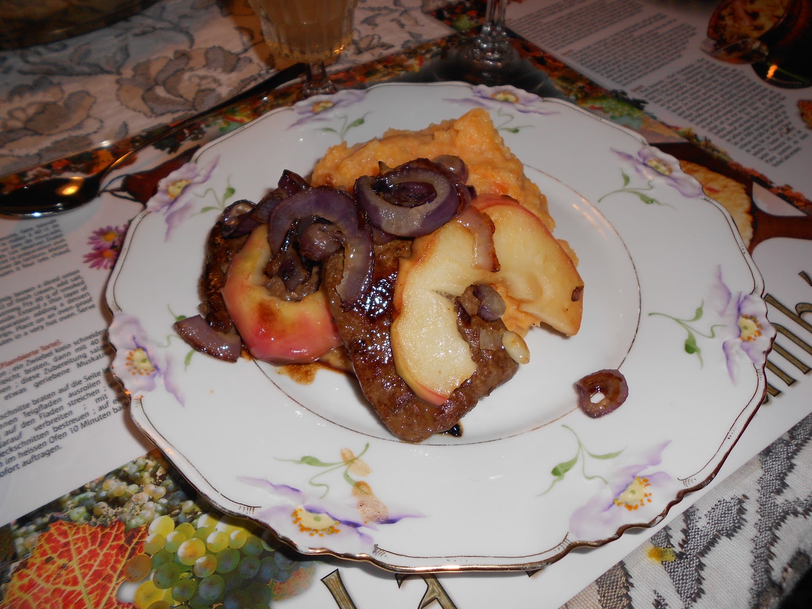 Min mad: Kalvelever med løg og æble