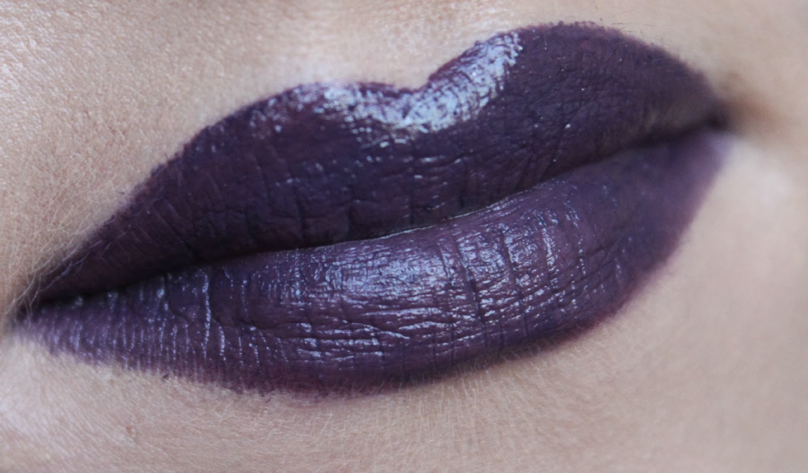 Mac Lipstick || Cyber | Laura Gemma Meachem