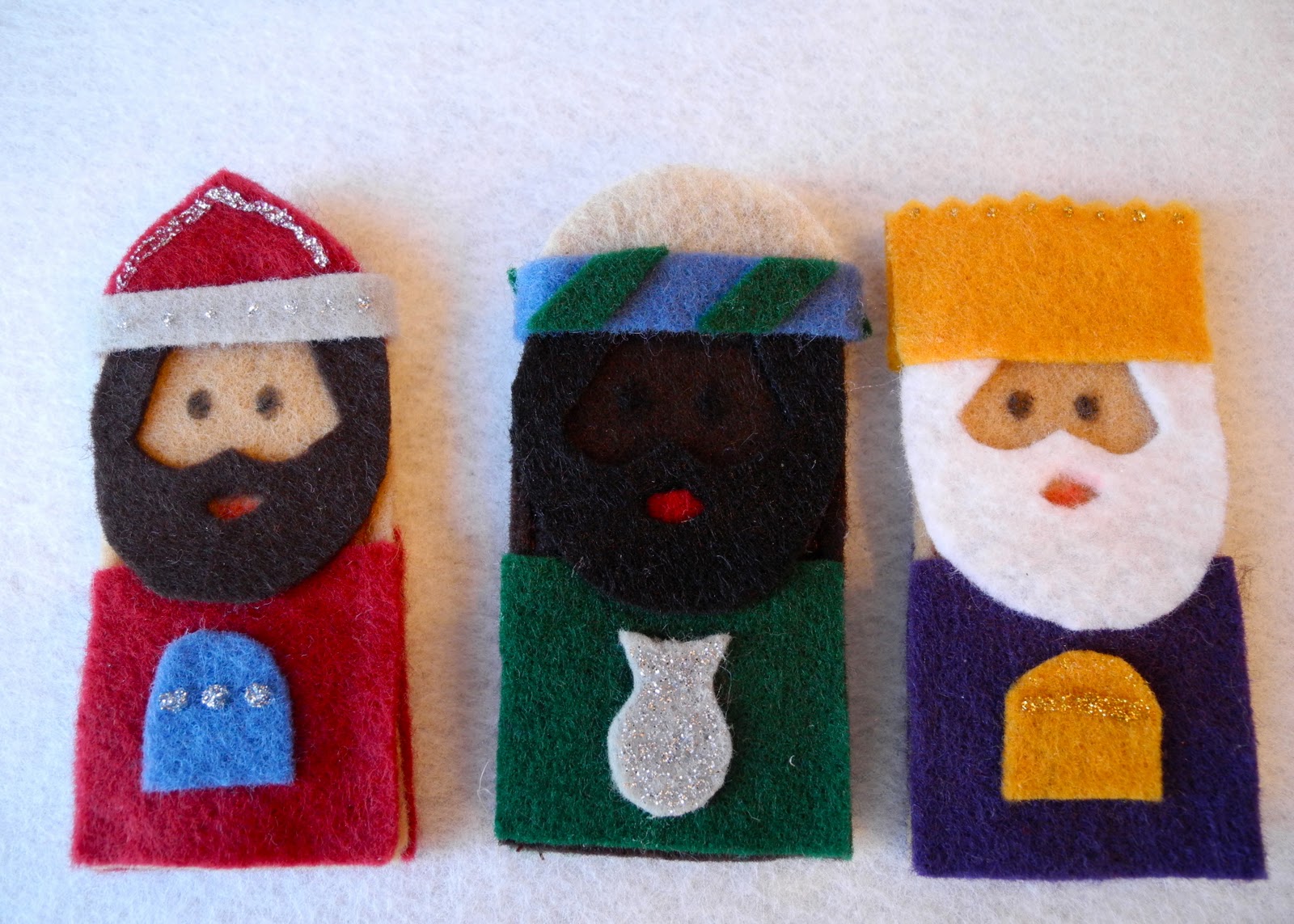 A Song of Sixpence: nativity finger puppet set