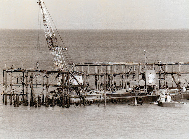 thanetonline: Margate Jetty Damage Pictures and some odd ones of ...