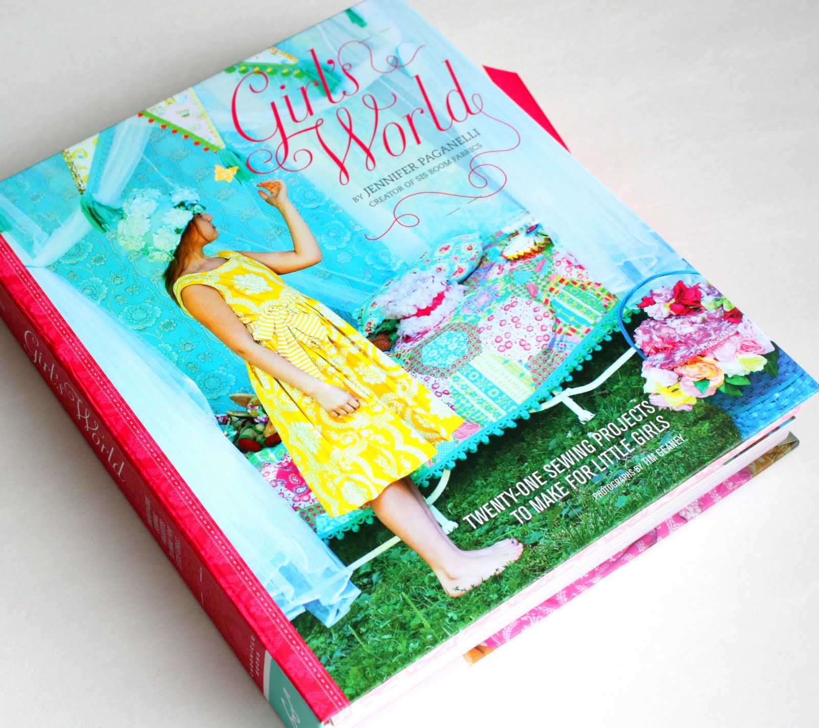 Grosgrain: Book Review Girl's World