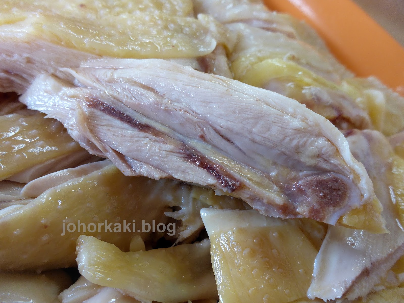 Original Singapore Chicken Rice Lives on in Swee Kee in Senai Johor ...