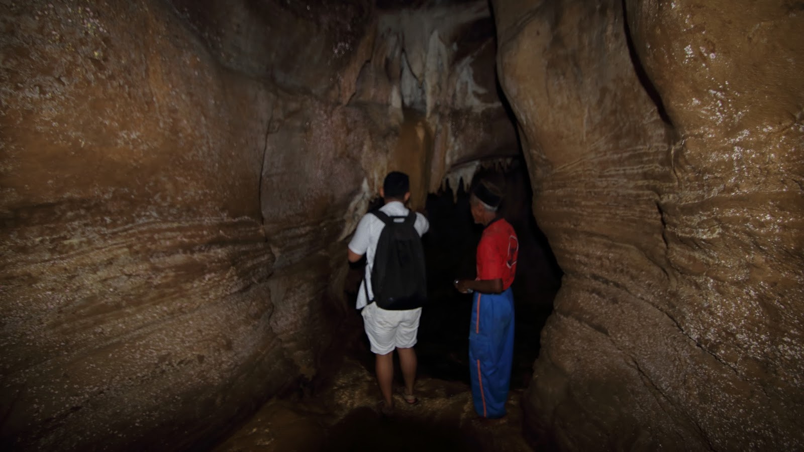 Hiking ceria ke Goa Agung Garunggang Geopark-Sentul, Bogor