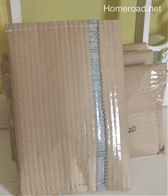 How to Make a Mailing Envelope Package