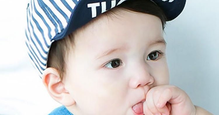 Islamic Names with Meanings: Positive Muslim Baby Name Ali